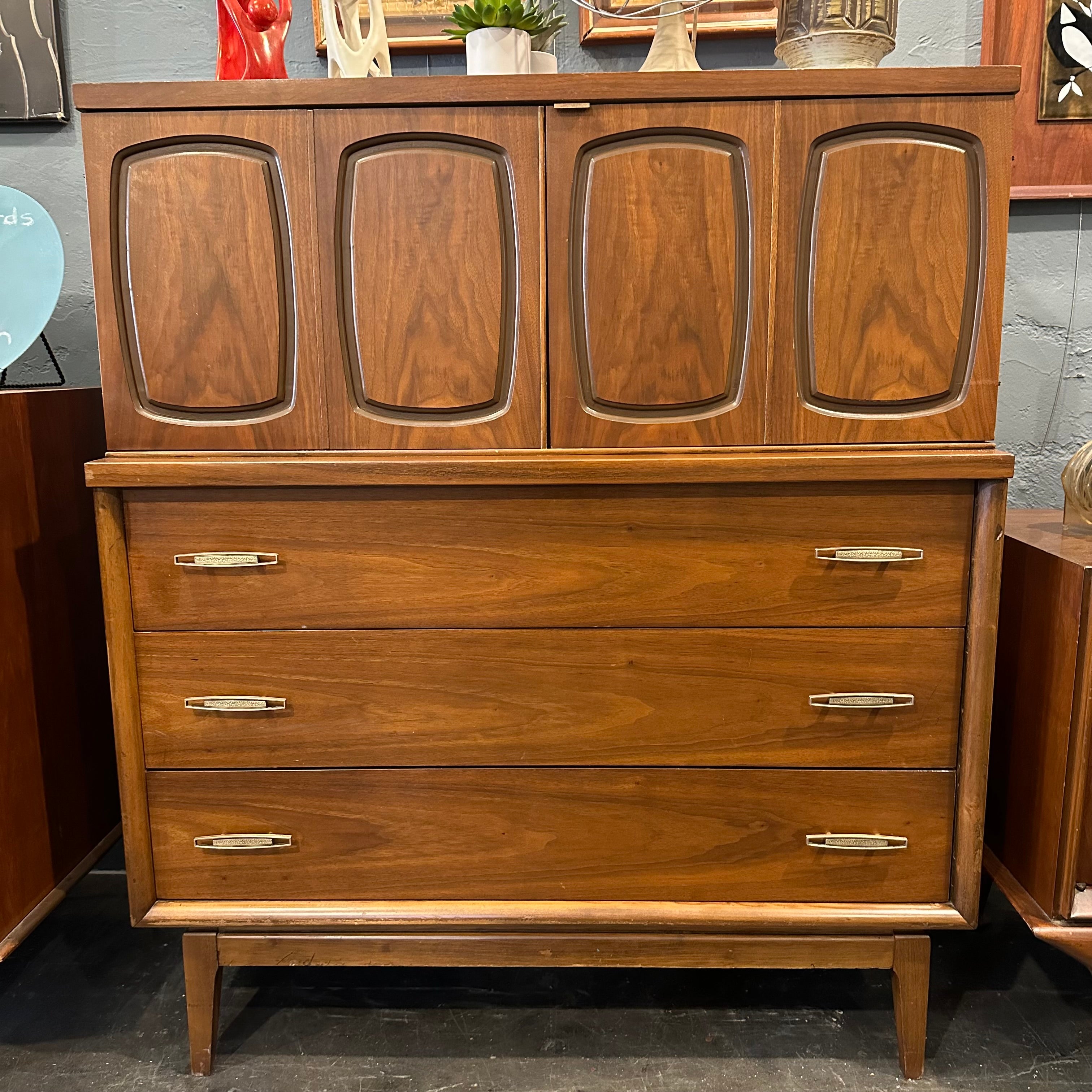 Broyhill Lenoir House Highboy